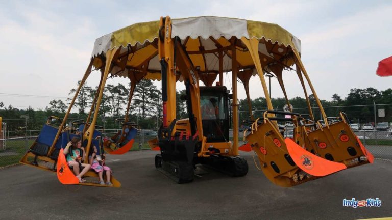 Diggerland Construction Themed Amusement Park & The Water Main Waterpark