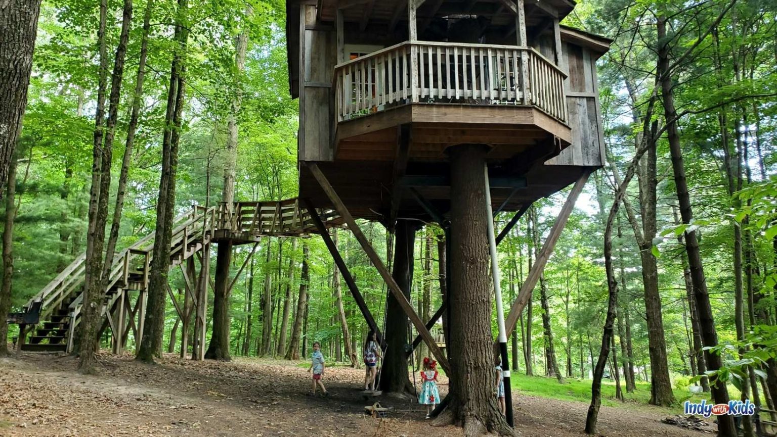 Treehouses in Mohican: Treehouse Overnights in Ohio