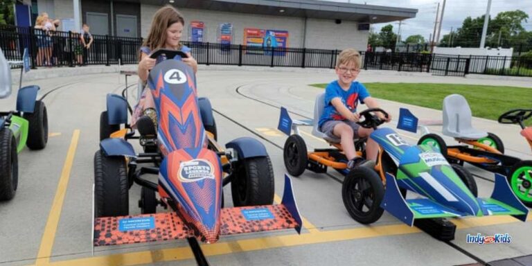 20 Best Midwest Family Vacations | Road Trip Your Way to Adventure