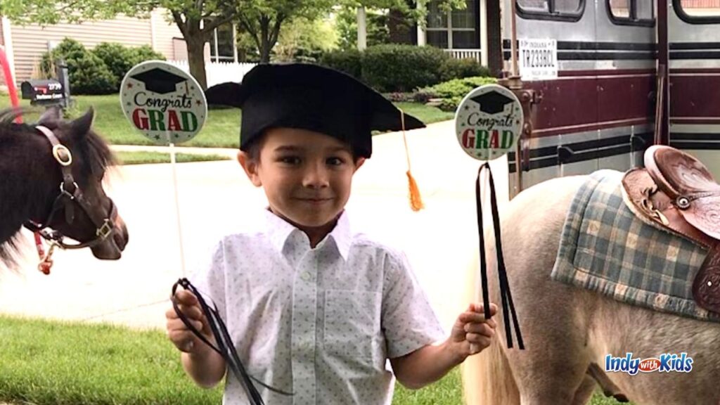 20 Creative Last Day of School Photo Ops to Try This Year