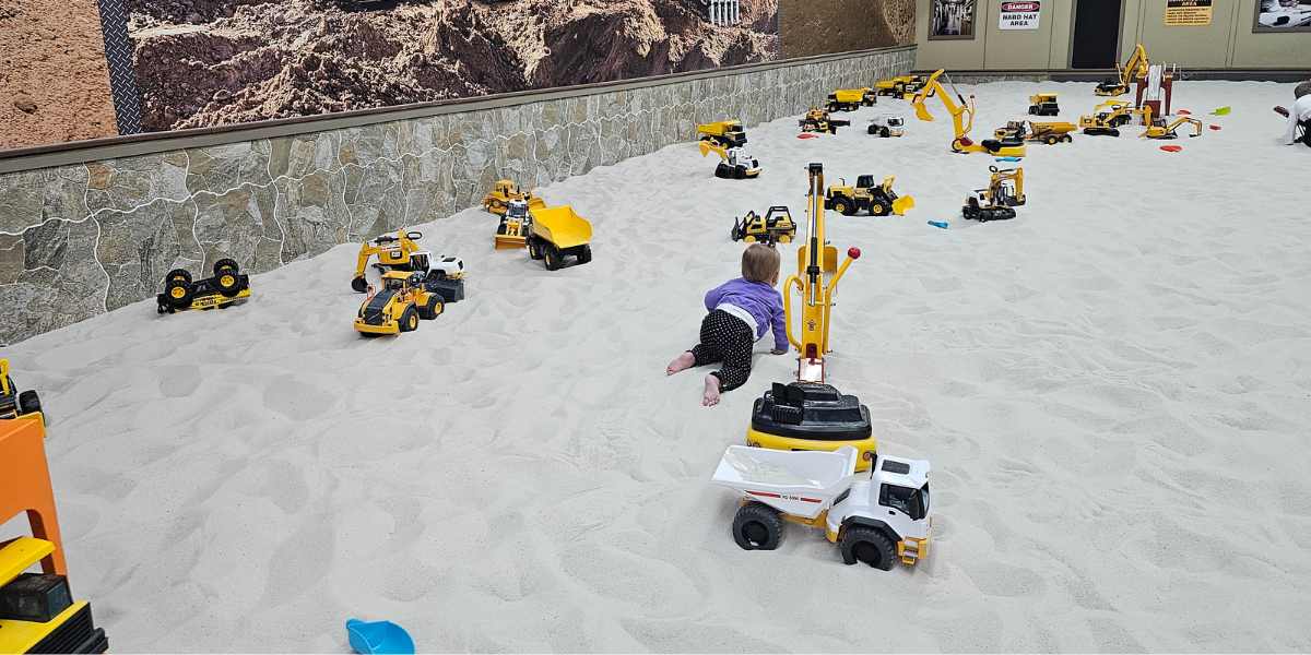 Dig Dig for Kids – Indiana’s Largest Indoor Sandbox in Fishers, IN ...