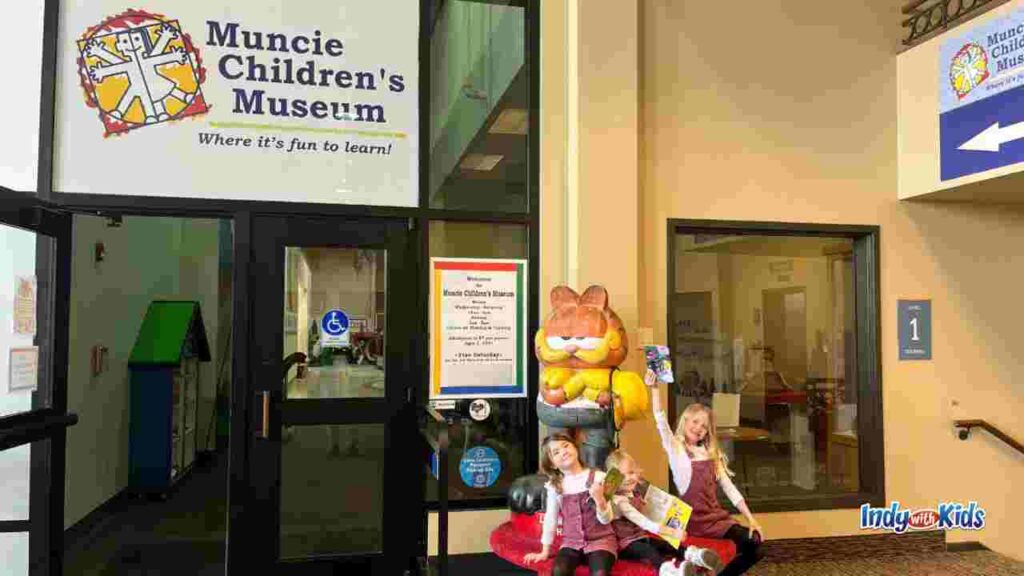 Garfield Trails | Visit Garfield Statues Along 2 Mesmerizing Trails